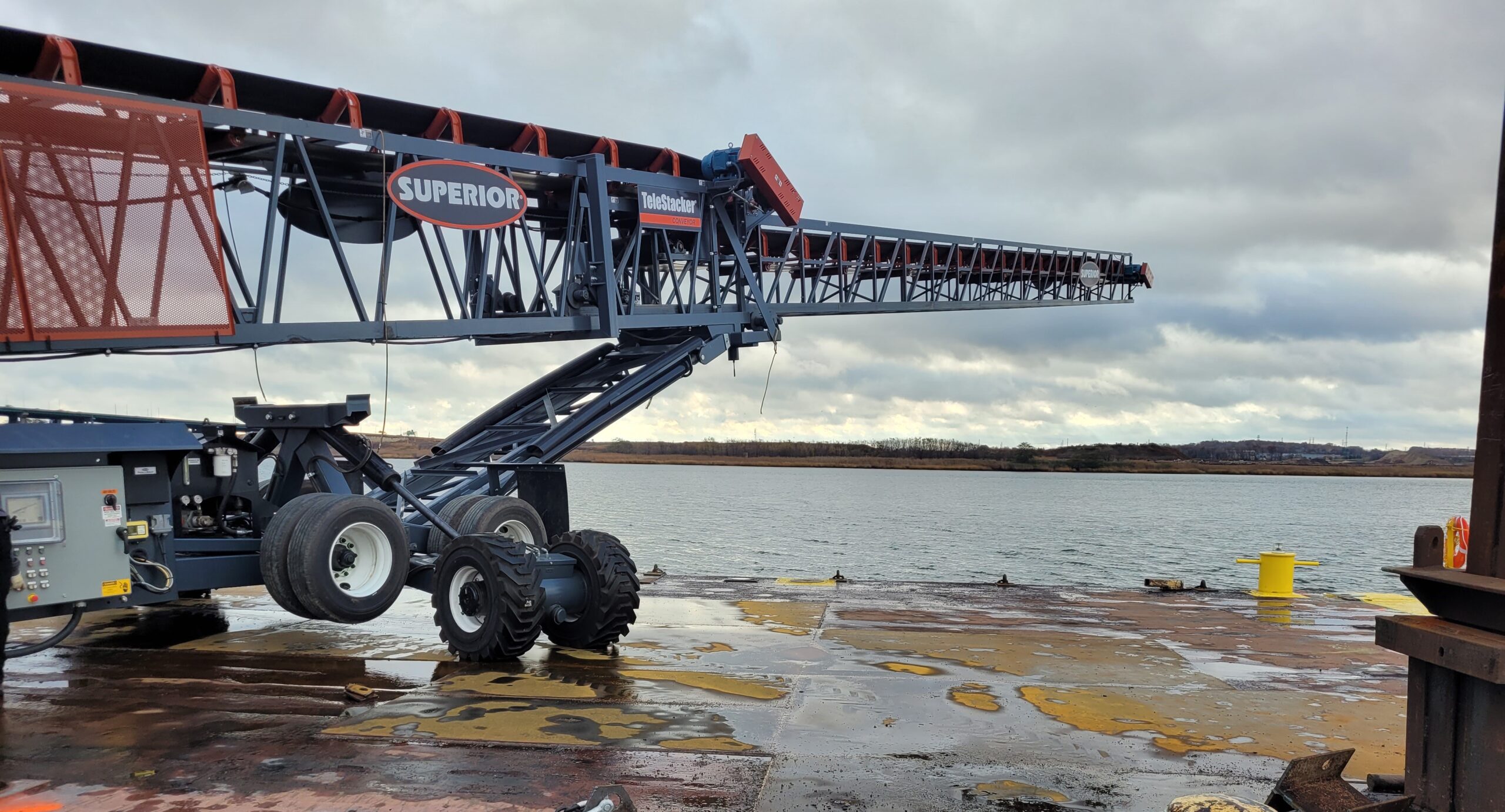 Aggregate Barge Loading Available At Port Keasbey - Trap Rock ...